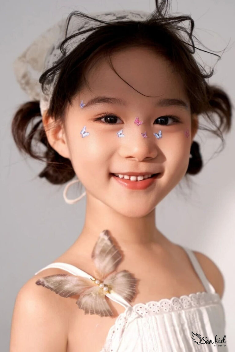 50+ Ảnh Bé Gái Cute, Dễ Thương Đốn Tim Cộng Đồng Mạng